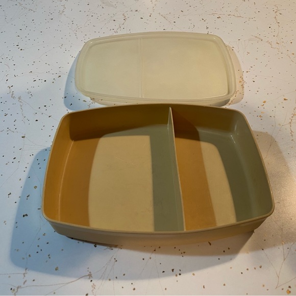 Tupperware | Kitchen | Vintage Tupperware Divided Container | Poshmark